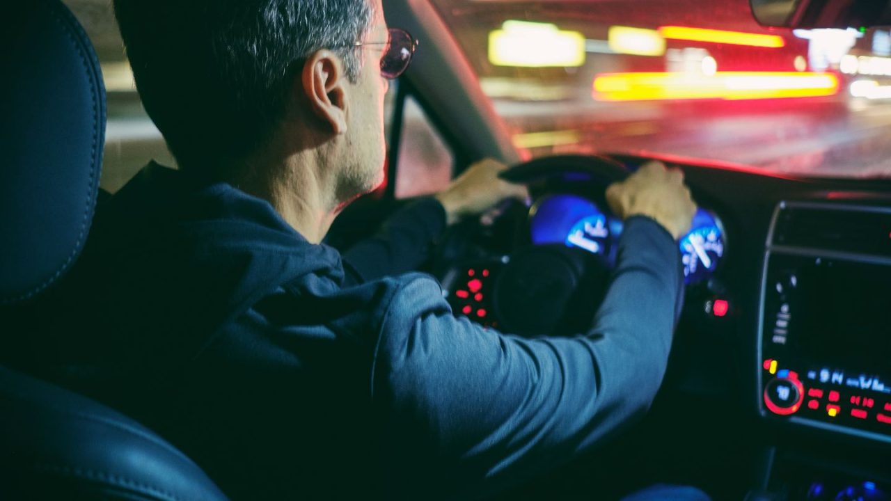 7 Safety Tips For Driving At Night That You Need To Know